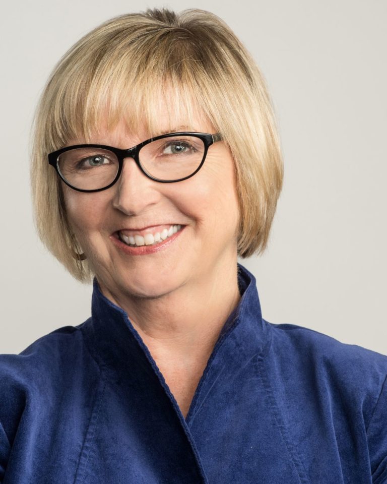 lorrie-portrait | Travel Classics